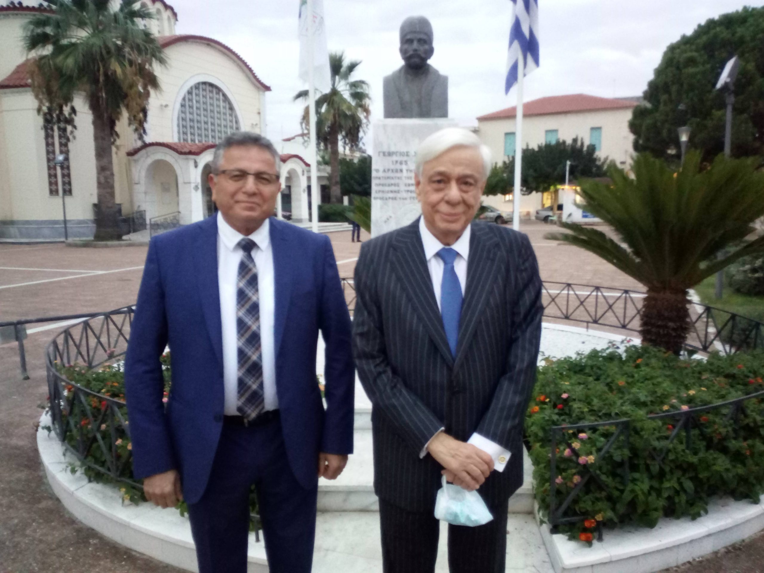 ΔΗΜΟΣ ΠΗΝΕΙΟΥ: ΚΟΡΥΦΑΙΑ ΕΚΔΗΛΩΣΗ –ΣΗΜΕΙΟ ΑΝΑΦΟΡΑΣ Λαμπρό αποτύπωμα του ...