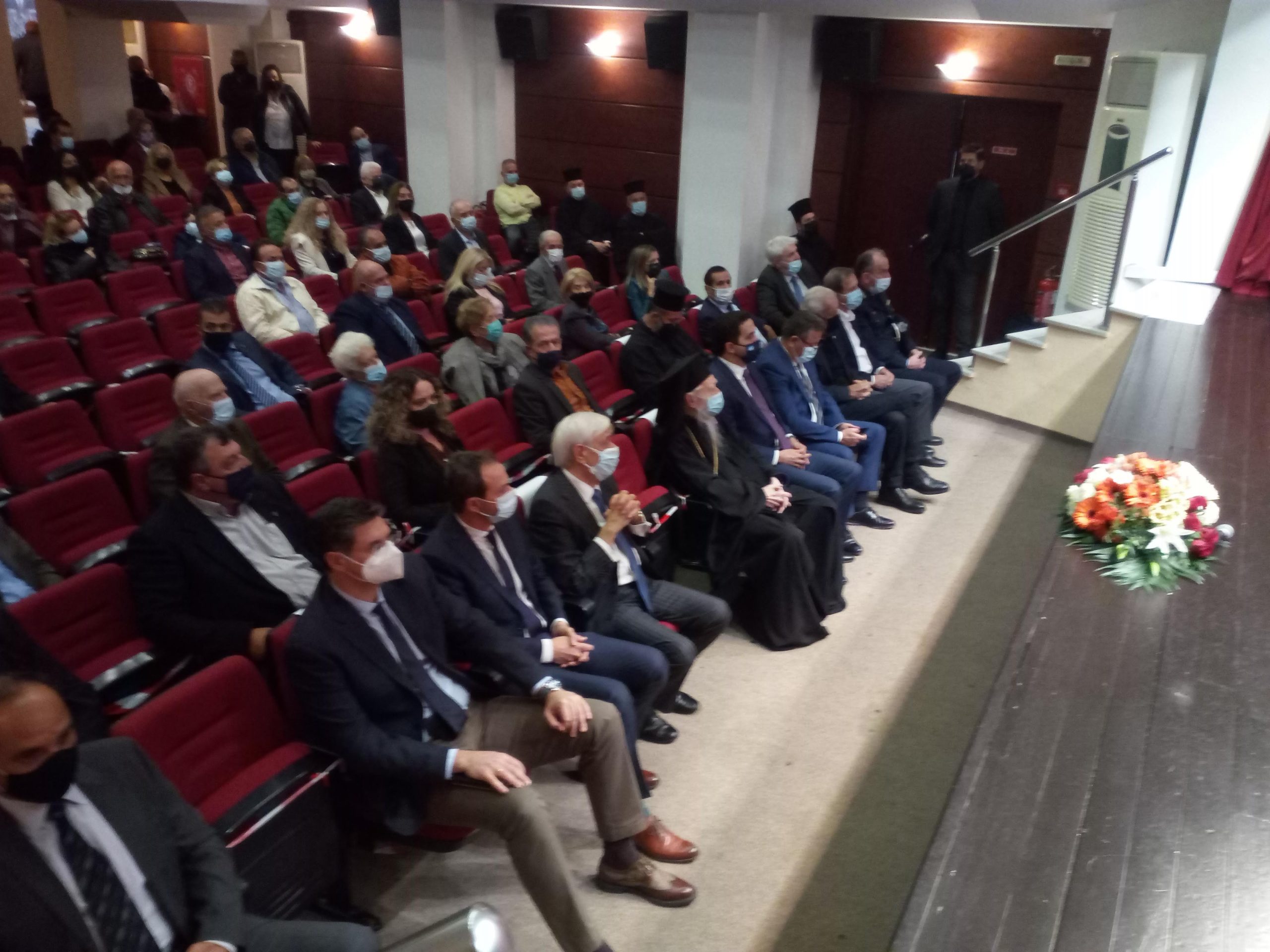 ΔΗΜΟΣ ΠΗΝΕΙΟΥ: ΚΟΡΥΦΑΙΑ ΕΚΔΗΛΩΣΗ –ΣΗΜΕΙΟ ΑΝΑΦΟΡΑΣ Λαμπρό αποτύπωμα του ...